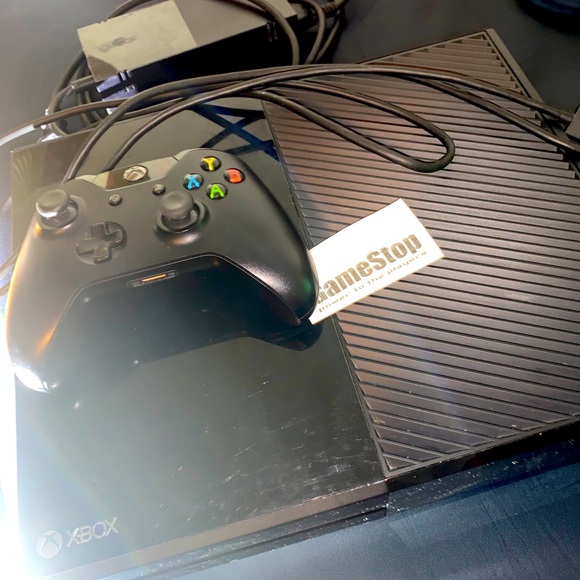 Xbox | Video Games & Consoles | Xbox One W Black Controller And Power ...